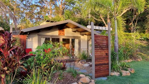 Healing Garden Bed & Breakfast - Ubud - Queensland