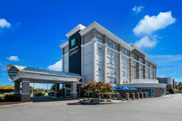 Holiday Inn Express Hotels- Hampton By Ihg - Newport News, VA