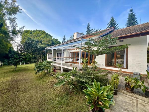 Villa Putih Le Cordon - 萬隆