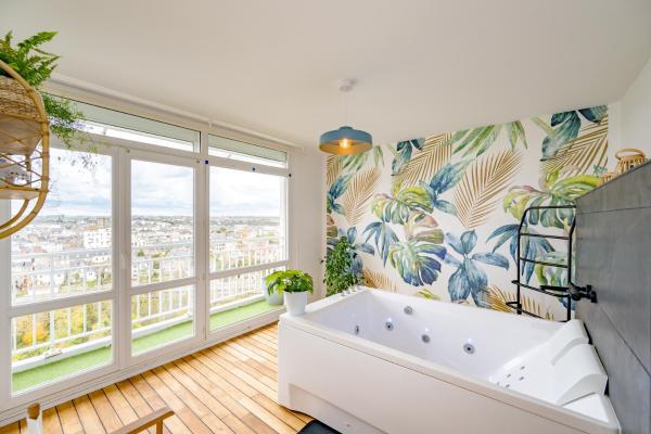 La Vigie - Appt Avec Jolie Vue Sur Ville - Yffiniac