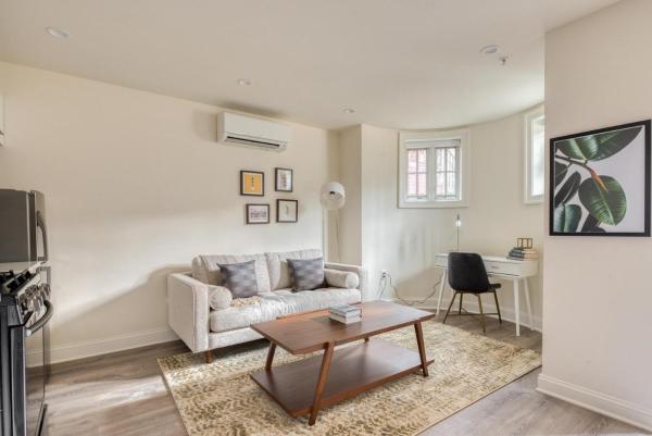 Dupont Circle 1br W Wd Nr Metro Dining Wdc-745 - Washington, DC