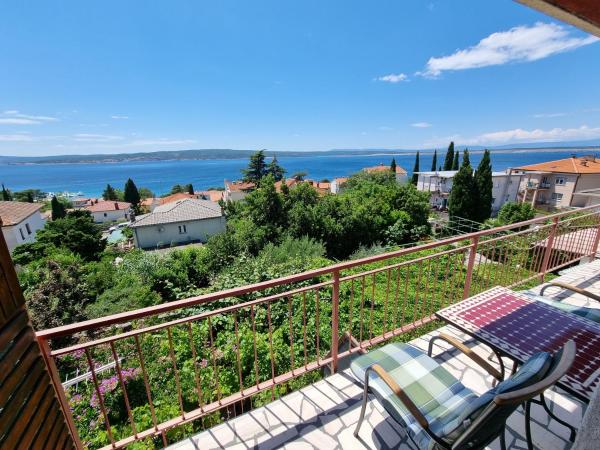 Bubi Apartments With Sea View Near Sandy Beach - Crikvenica