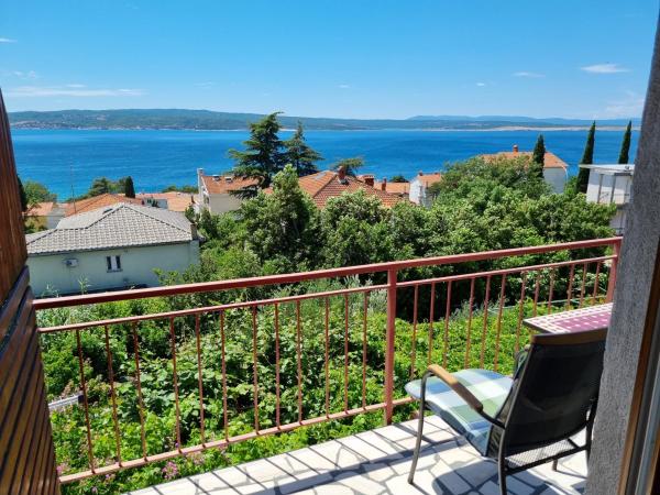 Bubi Apartments With Sea View Near Sandy Beach - Selce, Horvátország
