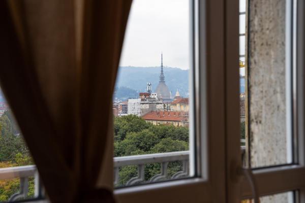 Ponte Mosca Apartments - Turin