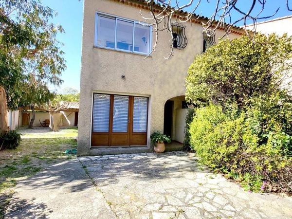 Maison T3 à Six-fours Avec Jardin, Parking Privé, Wi-fi Et Proche Plages - Fr-1-316-317 - Bandol