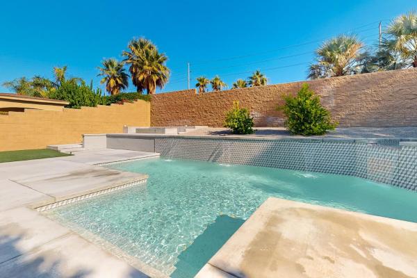 Desert Flower - Palm Springs, CA