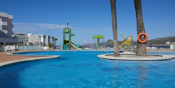 Playa Bella Beach Apartments - Spain