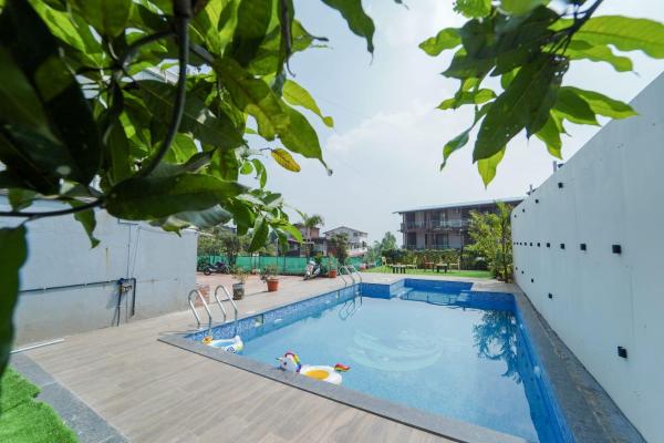 Treebo Kuber Palace With Swimming Pool - Maharashtra