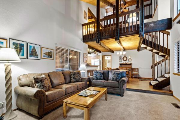 Tennis Village 50 - Meredith Lodging - Sunriver, OR
