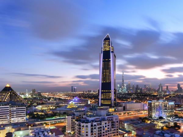 Sofitel Dubai The Obelisk -