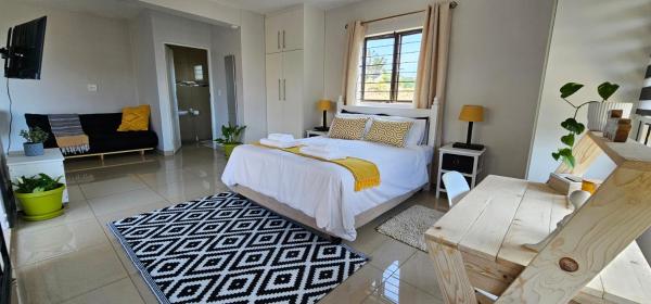 Your Happy Holiday Place - La Mercy