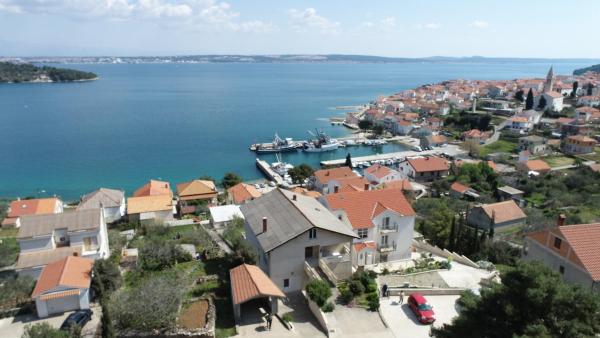 Studio Apartments Kali - Zadar