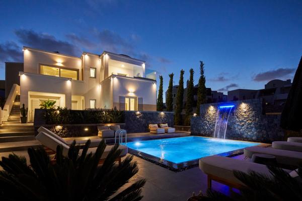 Epicenter Luxury Residence - Santorini