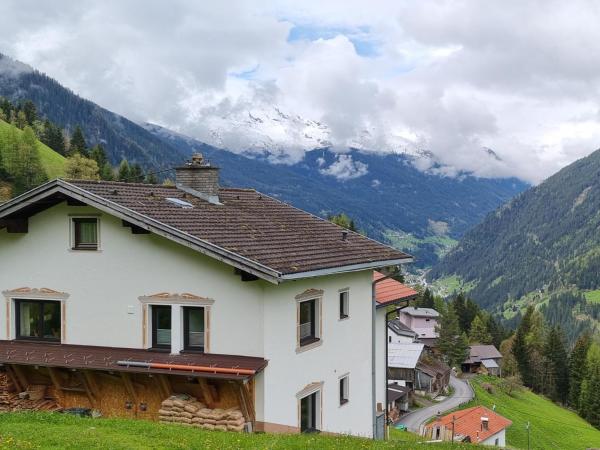 Ferienhaus Wolf - Serfaus