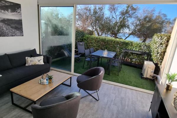 Le Neuburg Sur La Plage Vue Mer Climatisation Piscine Parking - Sète