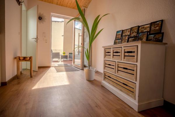 Fewo/ Kabine 10 / 2 Schlafzimmer / Terrasse / Seilbahn Blick - Geisenheim