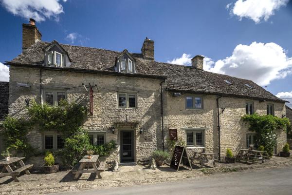 The Three Horseshoes - Burford