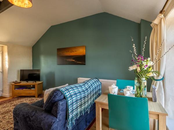 1 Bed In Mullion Cove 41381 - Poldhu Cove