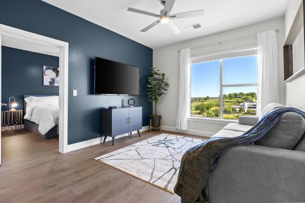 Beverly Hills Suite Penthouse The Gulch - Nashville, TN