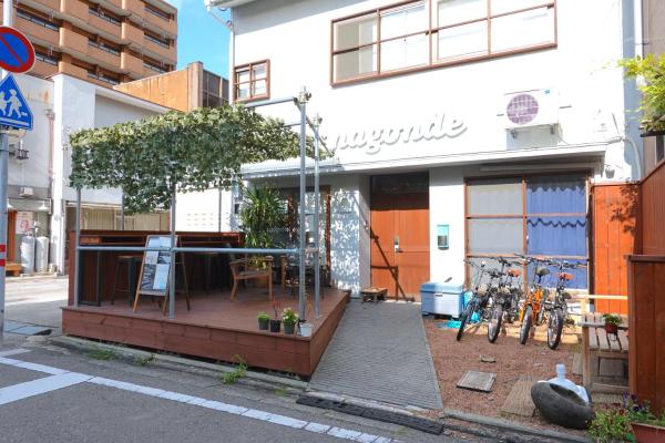 【Wi-fi6完備】金沢駅東口から徒歩5分。トイレ・シャワー共用、4名まで泊まれる個室。 - Kanazawa