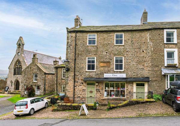 Flat 1, Literary Institute - Reeth