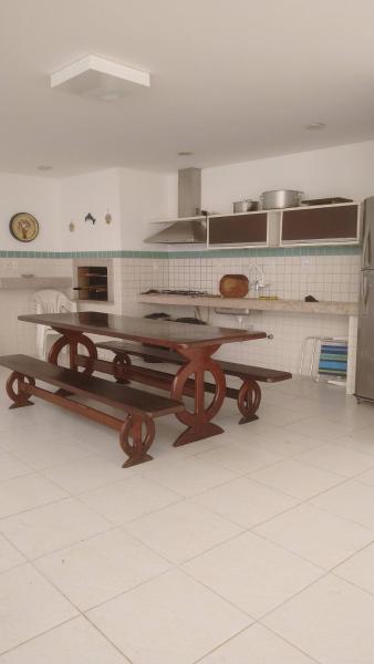 Casa Com 6 Suítes E Piscina, A 160m Da Praia, 8km Uniprf - Florianópolis