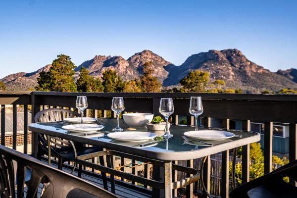 The Lookout ~ Das Hotel Liegt Im Zentrum Von Coles Bay - Coles Bay