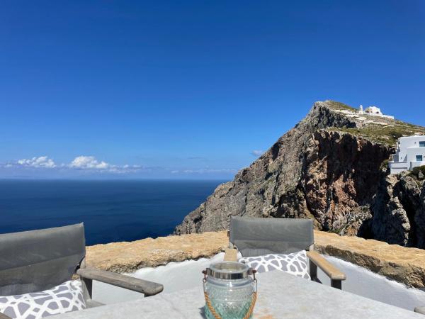Folegandros-cliffhouse - Griechenland