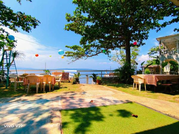 Rene's Diverslounge Resort - Tubigon