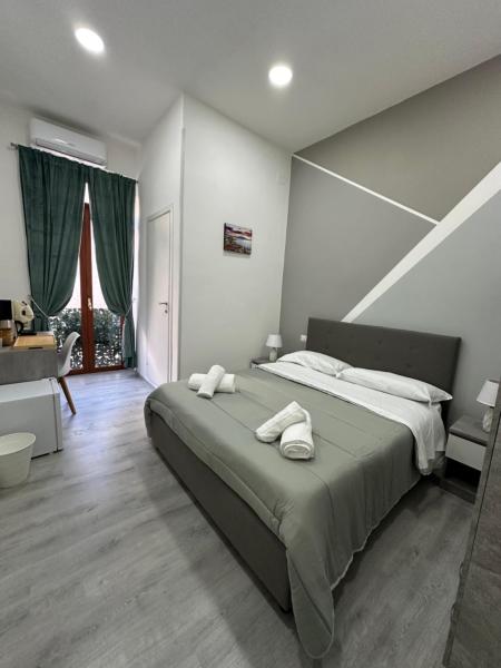 Garibaldi Guest House - Napoli