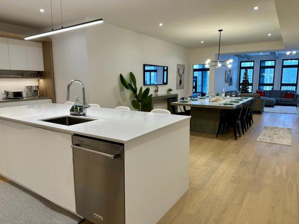 Tremblant Luxe 3br Pet-friendly, Entertainment! - Mont-Tremblant