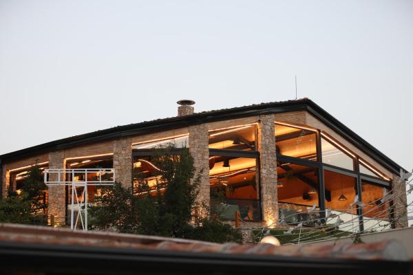 Flumen Park - Tirana