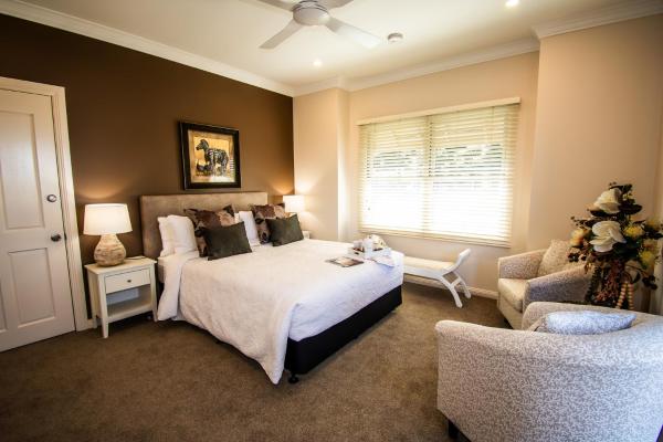 Larkwood Of Lorn - Maitland