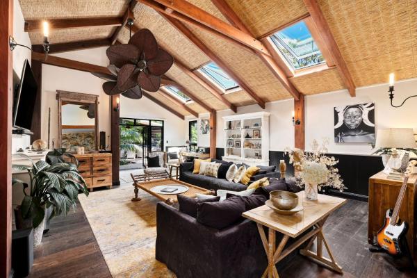 Oasis By Beach Stays - Sydney