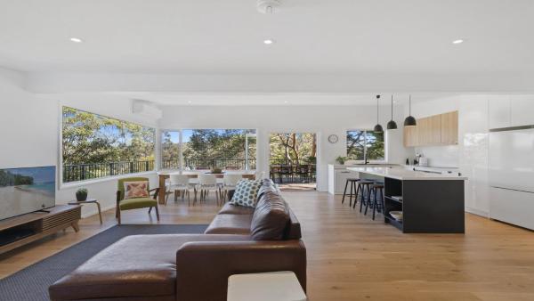 Treetops At Copacabana Accom Holidays - Terrigal