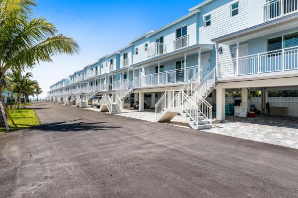 Ocean Isles 50 - Marathon, FL