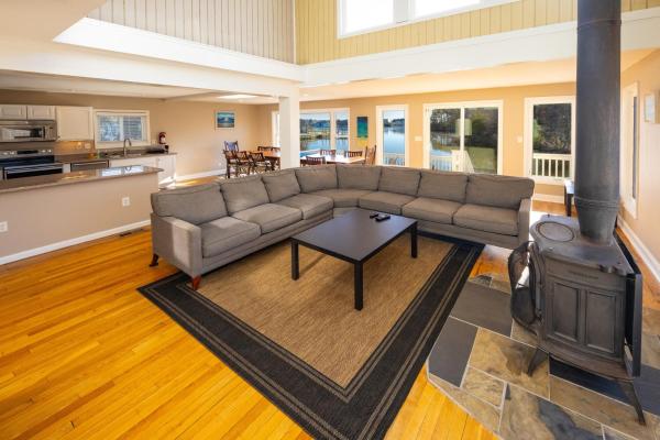 Bay View Beauty - Virginia Beach