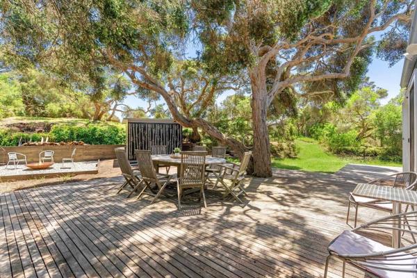 Sorrento Ocean Sounds - Portsea