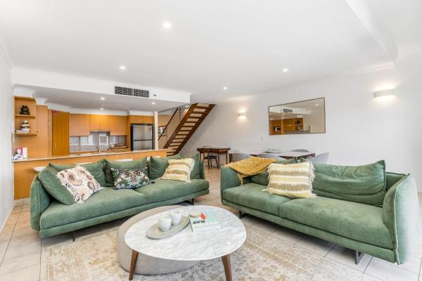 Byron Bay Accom - 1/8 Lawson St - Byron Bay
