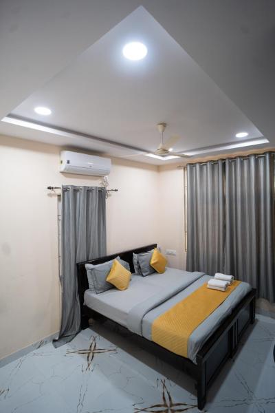 Yellow Bells Gachibowli Dlf Cyber City - Hyderabad