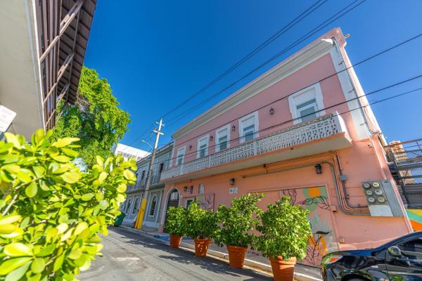 Juliette Hostel Digital Nomad Women Only - Puerto Rico