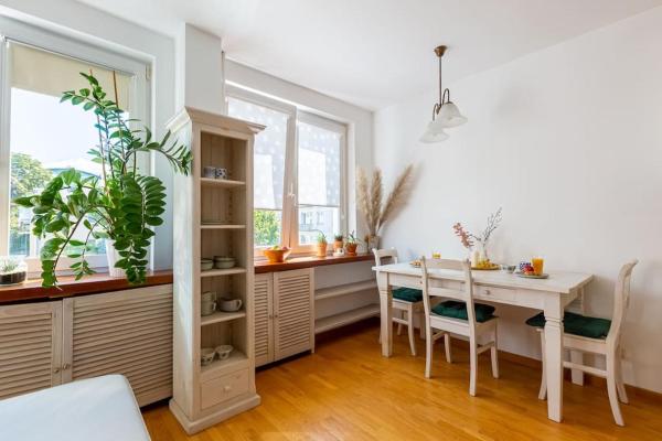 Cozy, Bright, Comfy Studio Next To The Old Town. - Varşova