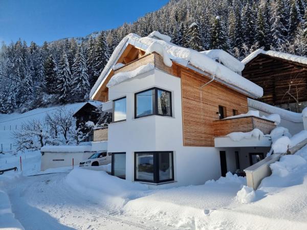 Apartment Home Holzwurm By Interhome - Tirol