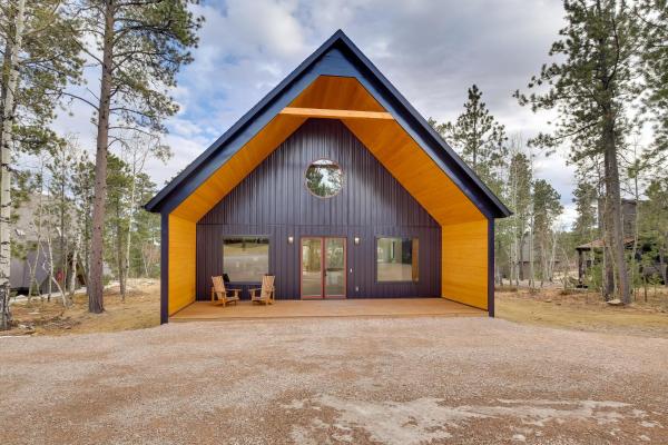 Hot Tub & Atv Trails: Cabin In Powder House Pass! - Deadwood, SD