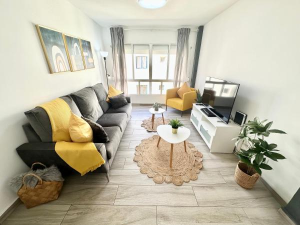 Mango Sorbet Súper Central, 3 Desks, High Speed Internet, 3 Bedrooms And 2 Bathrooms - Corralejo