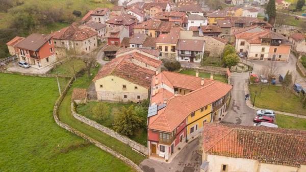 Cumbres De Los Picos Apartamento La Yedra - Cabrales