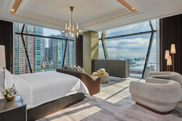 The St. Regis Chicago - 
