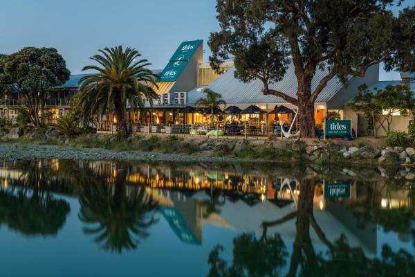 Tides Hotel - New Zealand