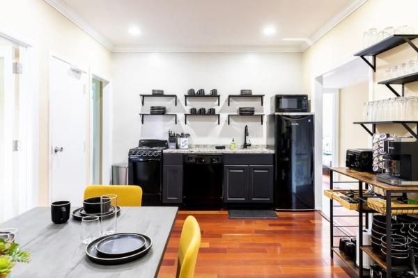 Platinum On Music Row Renovated And Near Downtown - Nashville, TN