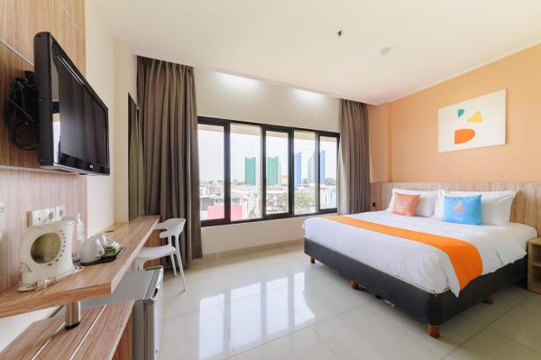 Sans Hotel The Green Bekasi By Reddoorz - Jakarta